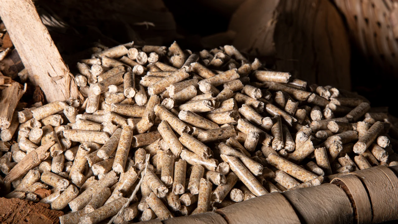 Heating with wood pellets