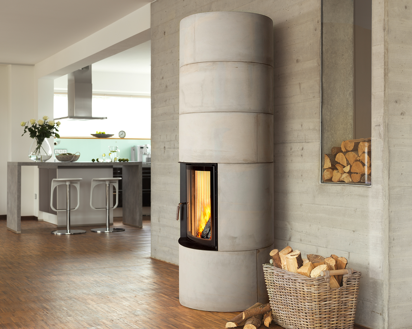 Round kit system tiled stove